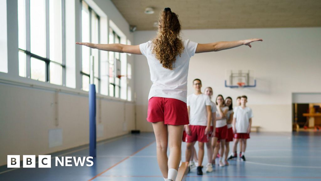 Olympian and experts call for major overhaul of PE kits