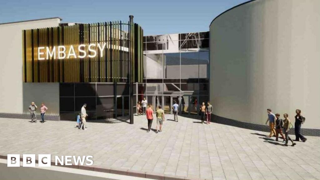 Skegness Embassy Theatre expansion plans approved - BBC News