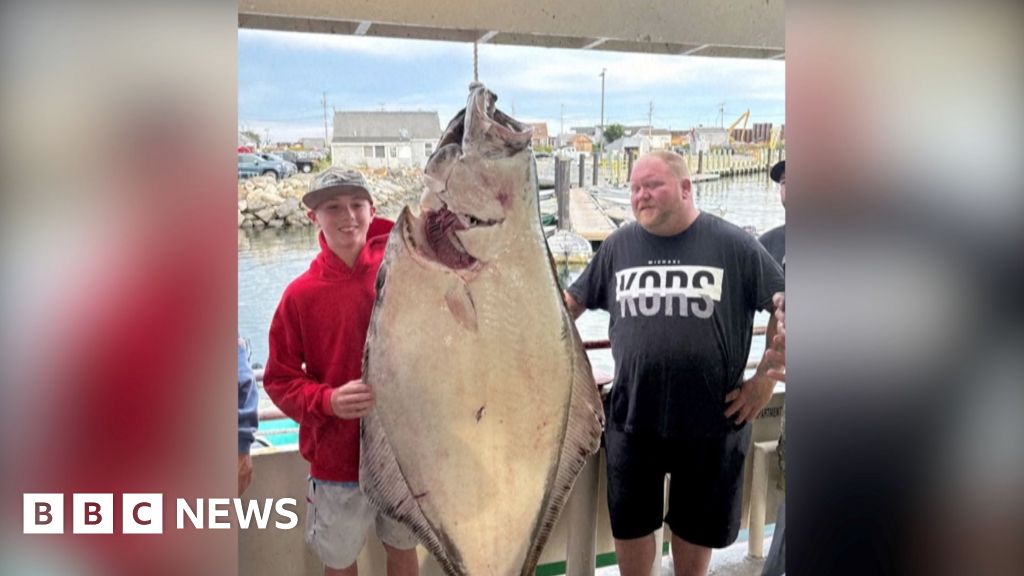 Watch: Moment US teen reels in huge 177lb (80kg) halibut fish