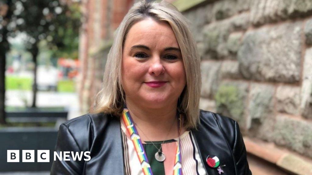 Derry: Women are scared after recent attacks, councillor says - BBC News