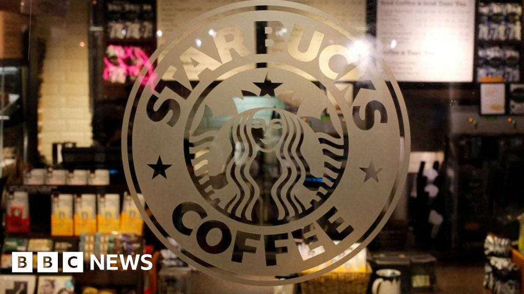 Coffee giant Starbucks' scheme divides Kelso opinion - BBC News