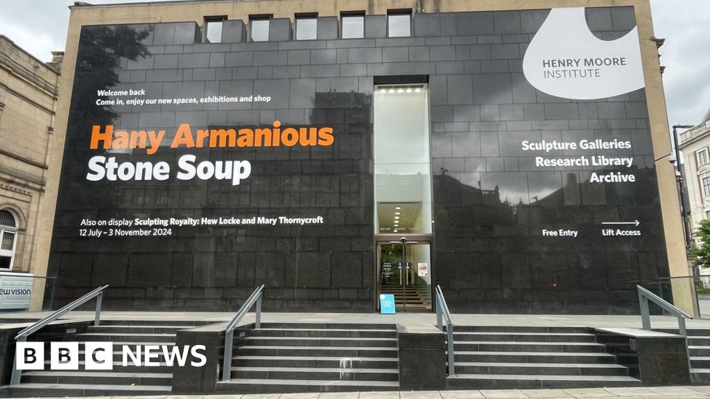 Henry Moore Institute in Leeds reopens after refurbishment work - BBC News