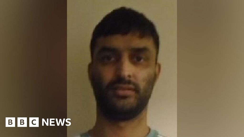 Springhill prison escapee found after eight-day search - BBC News