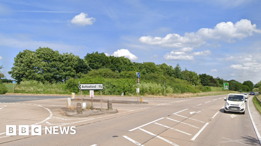 A52 crash kills driver and leaves another in hospital - BBC News