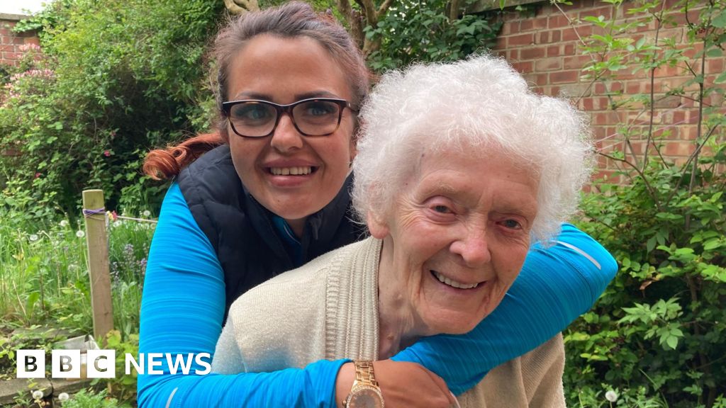 Middlesbrough woman's garden transformed by neighbours