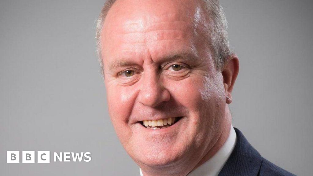 North Northamptonshire councillors form alliance after leaving Tories ...