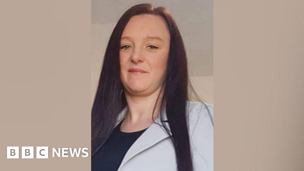 Stockton Woman 38 Dies After Being Hit By Taxi