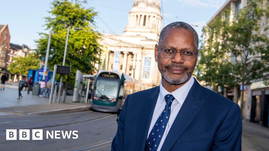 Nottingham City Council chief to leave and take up new role - BBC News