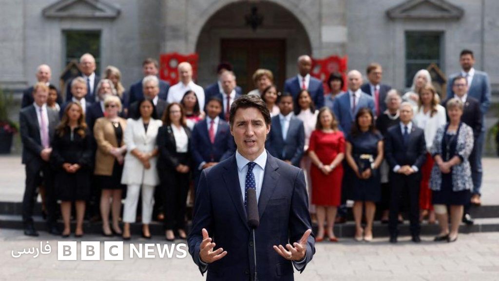 خانه تکانی بزرگ جاستین ترودو در کابینه؛ ۳۰ عضو هیات دولت کانادا عوض شدند - BBC News فارسی