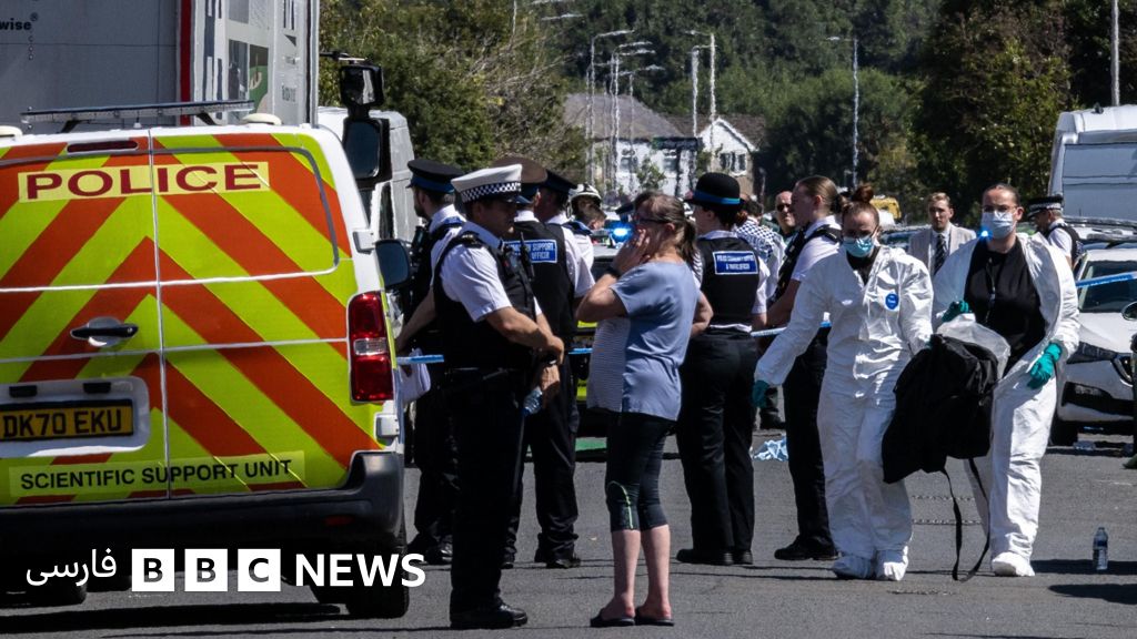 حمله با چاقو در بریتانیا؛ ۲ کودک کشته و ۹ دختربچه زخمی شدند - BBC News فارسی