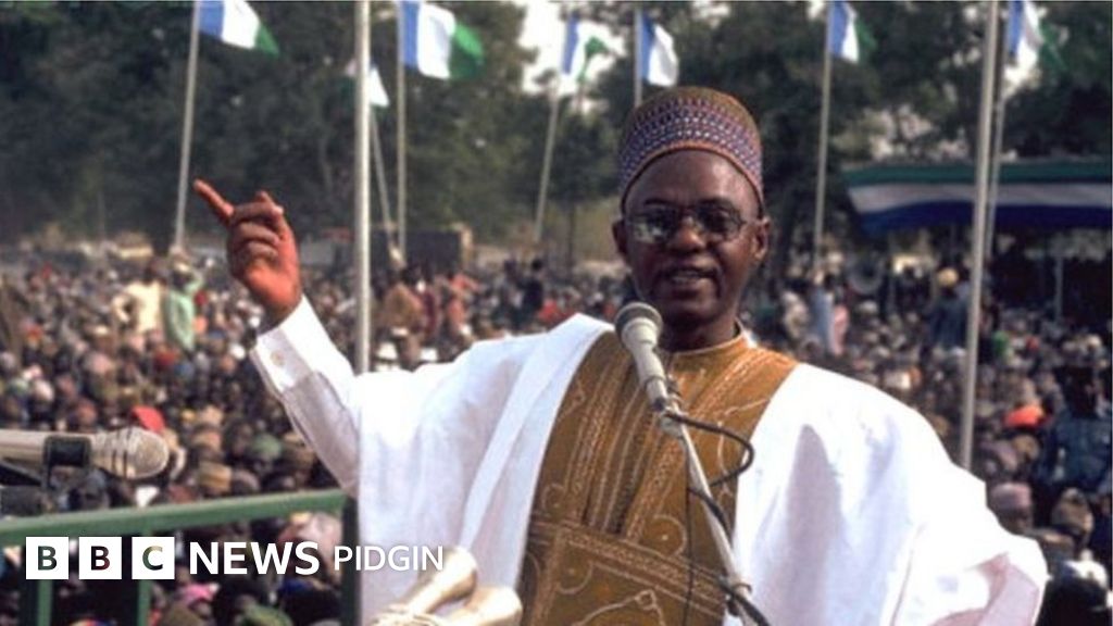 Shehu Shagari: Five tins you suppose know about di late Nigeria former ...