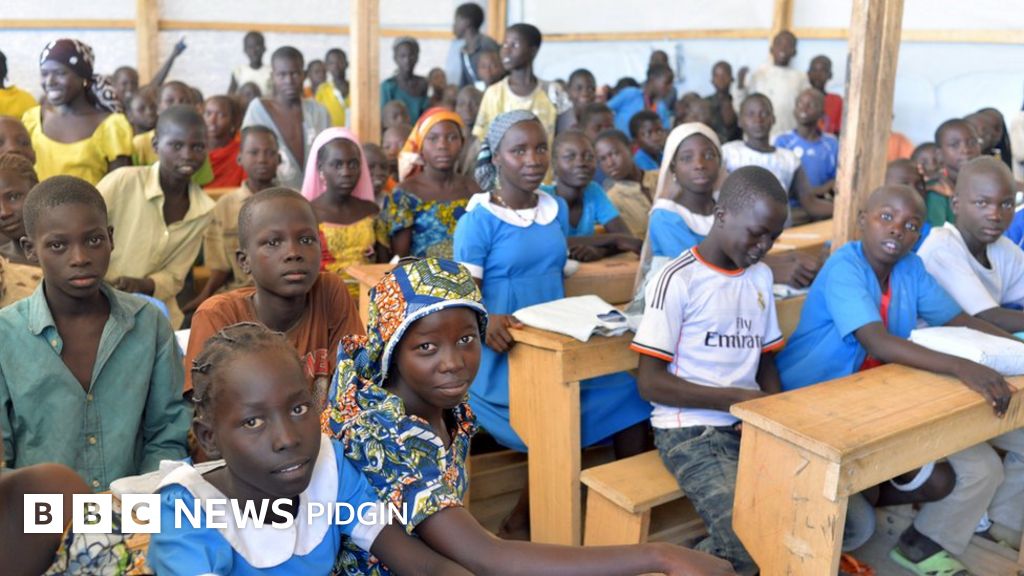 Anglophone crisis: Wen 'Ghost' no di lef school start for Cameroon ...