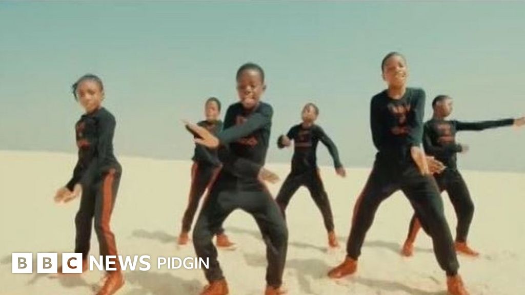 See as Rihanna follow BBC Pidgin rep 'dancing queens' - BBC News Pidgin