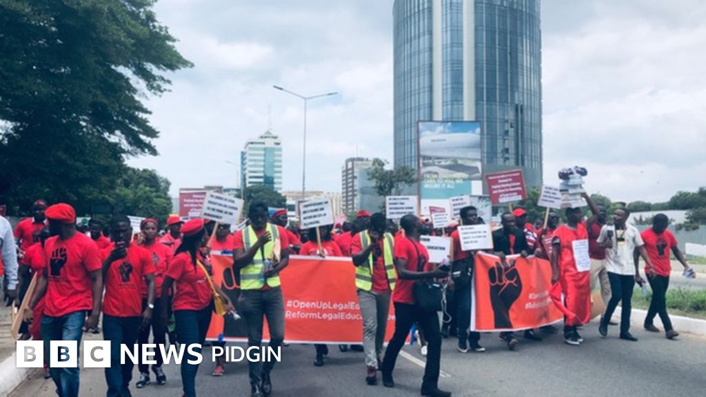 ‘Gbelee legal education now’ – Law students for Ghana protest - BBC ...