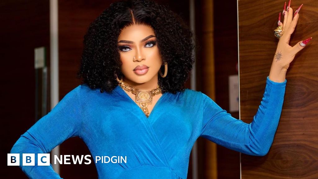 Bobrisky win Best Dressed Female award for event - Portable, oda ...