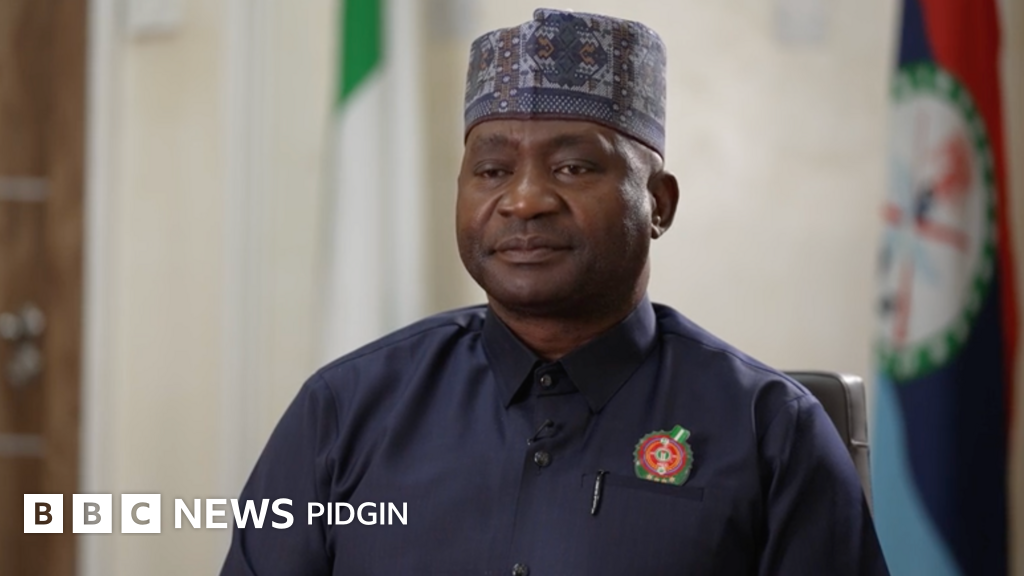 Christopher Musa: Minister of Defence insist say Nigeria fit build wall ...