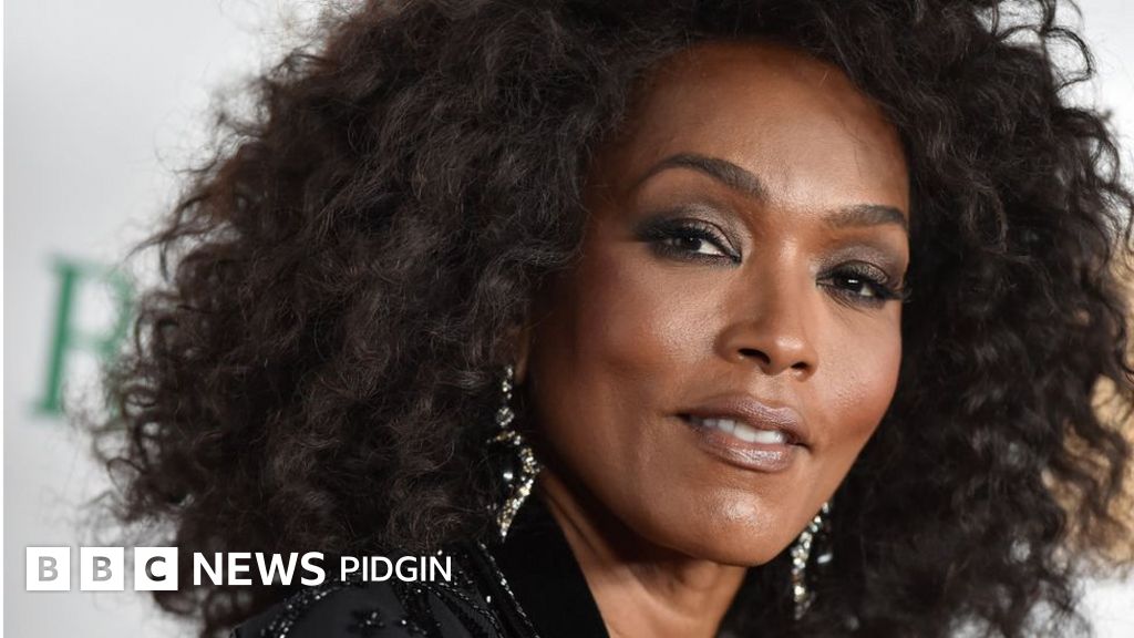 Angela Bassett To Receive Honorary Oscar Award Wetin You Need To Know Bbc News Pidgin