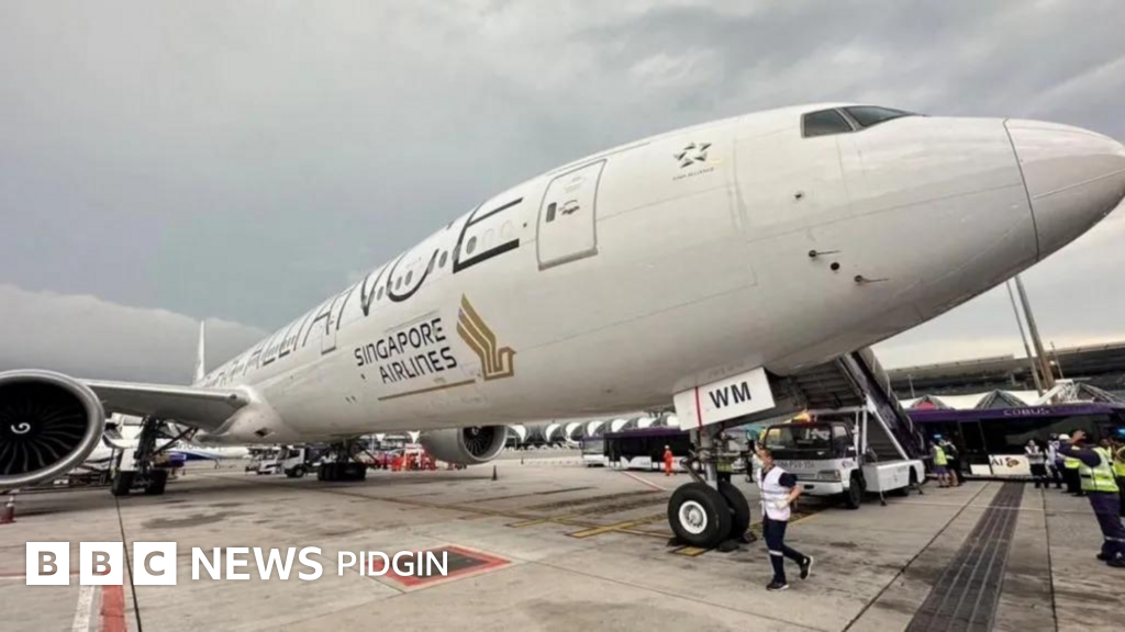 Singapore airlines flight turbulence: Wetin be turbulence wey cause one ...