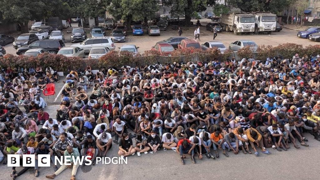 EFCC major arrest in Lagos: Yahoo yahoo syndicate arrested, parade of foreigners and Nigerians ...