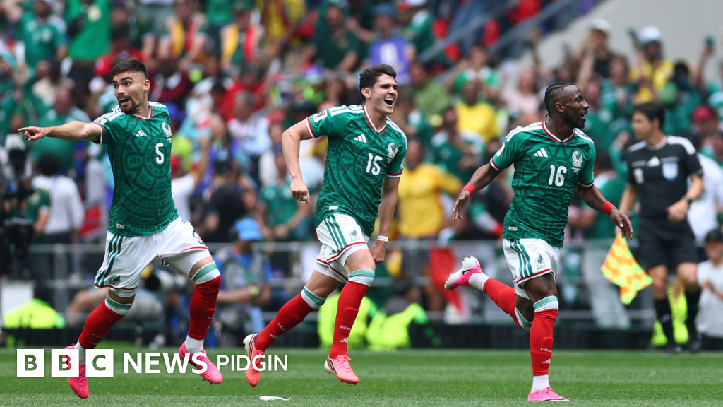 Mexico vs South Africa highlights: Mexico defeat South Africa 2-0 for ...