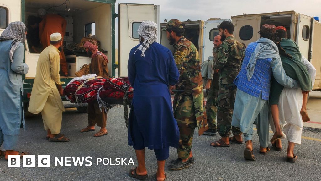 Ponad 800 osób zginęło w trzęsieniu ziemi w Afganistanie - ONZ - BBC News Polska