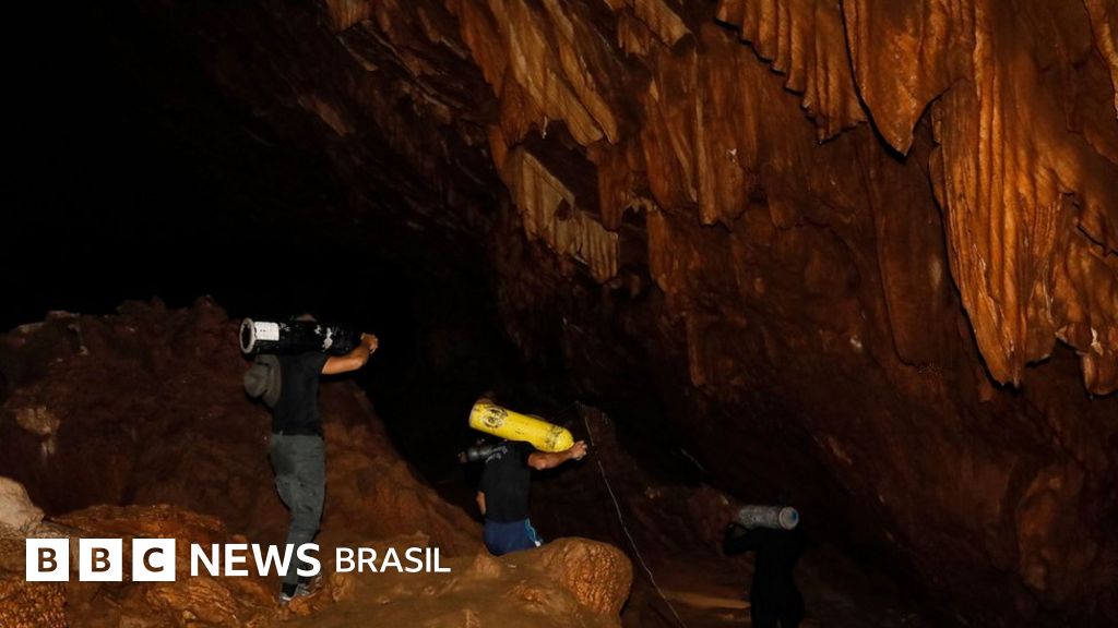Mergulhador que salvou meninos da Tailândia é salvo após também ficar preso em caverna - BBC ...