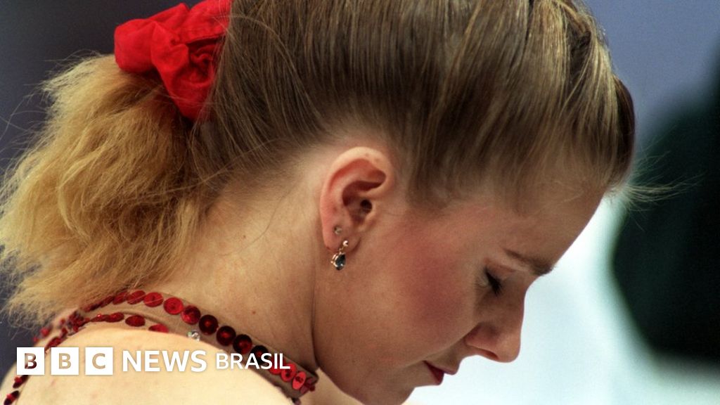 Tonya Harding, a patinadora suspeita de mandar quebrar perna de rival ...
