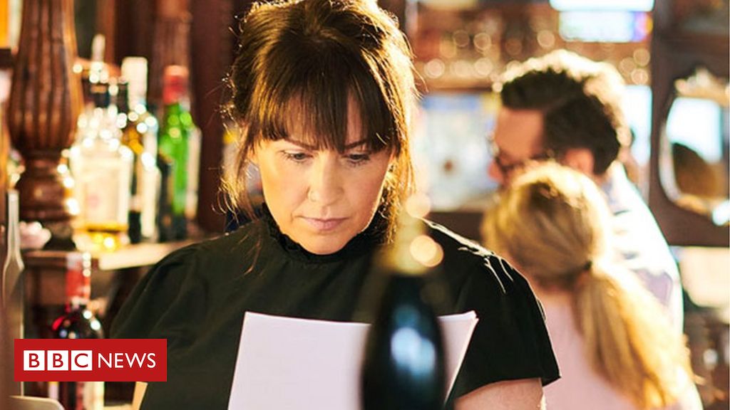 Os Pubs Britânicos Ameaçados De Extinção Por Disparada Na Inflação