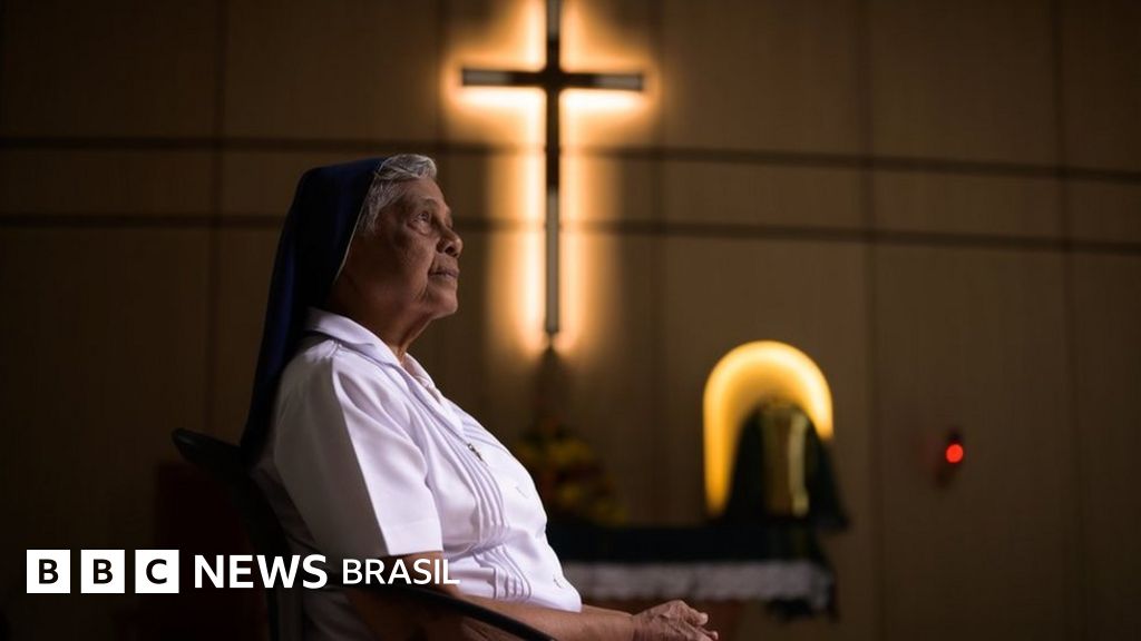 A freira que acompanha até à forca os presos condenados à morte - BBC ...