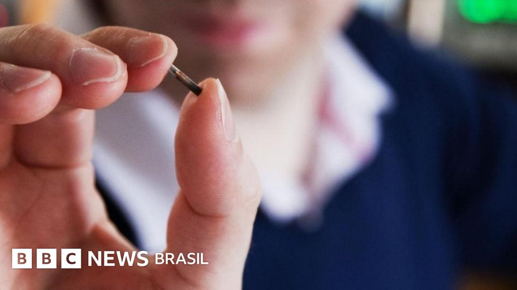 Os surpreendentes mitos e verdades sobre os implantes de microchip sob ...