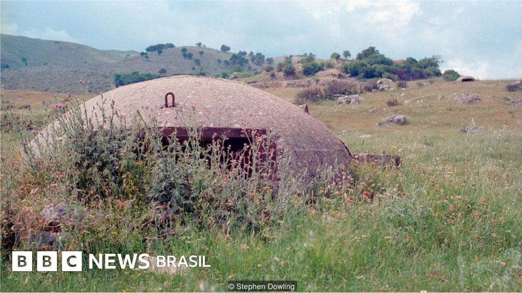 O país que construiu mais de 100 mil bunkers durante a Guerra Fria ...