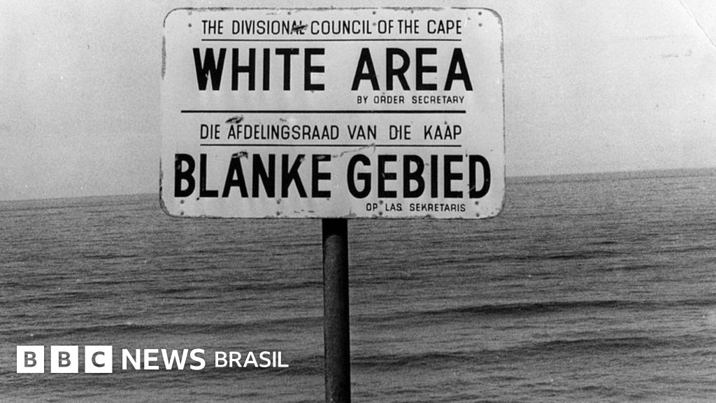 As categorias raciais do apartheid que ainda são usadas oficialmente na ...