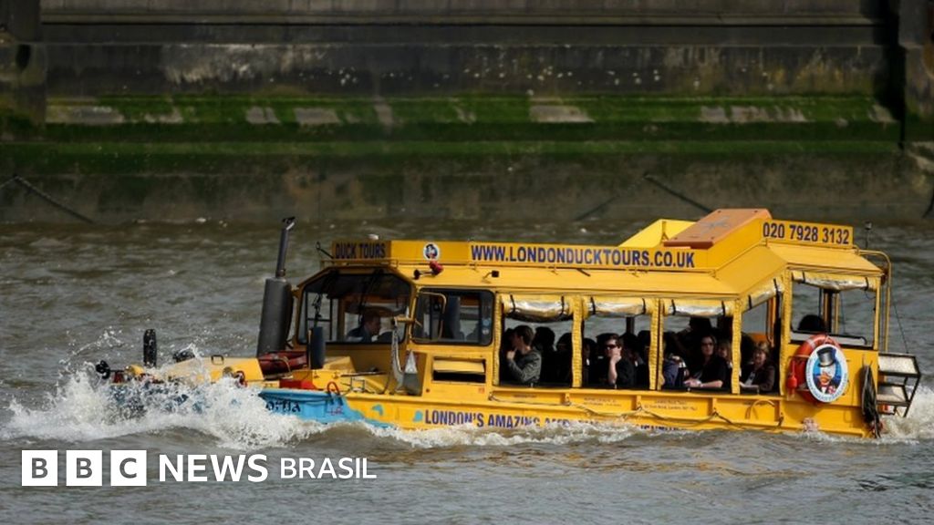 O que são os ônibus anfíbios, como o que naufragou matando ao menos 17 ...