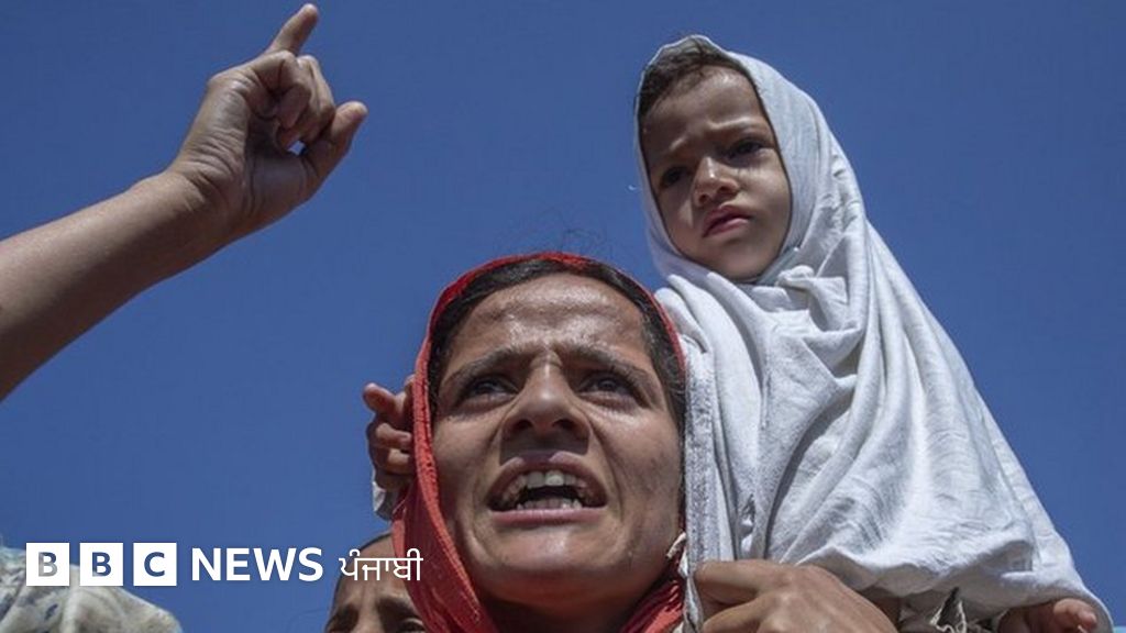 ਕਸ਼ਮੀਰ : ਸ੍ਰੀਨਗਰ ਦੇ ਸੌਰਾ 'ਚ ਜੁੰਮੇ ਦੀ ਨਮਾਜ਼ ਤੋਂ ਬਾਅਦ ਝੜਪਾਂ, ਬਾਕੀ ਇਲਾਕੇ ...