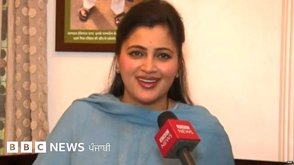 ਨਵਨੀਤ ਕੌਰ ਰਾਣਾ ਨੂੰ ਜਾਣੋ ਜੋ ਗਲਤ ਜਾਤੀ ਸਰਟੀਫਿਕੇਟ ਮਾਮਲੇ 'ਚ ਕਾਰਵਾਈ ਦਾ ਸਾਹਮਣਾ ...