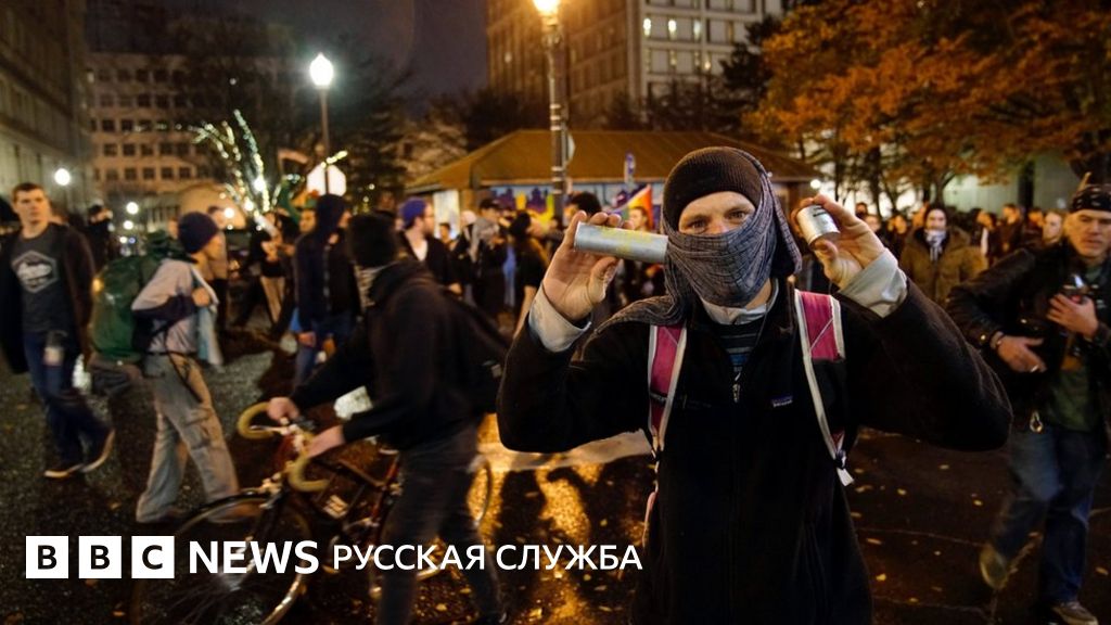 Полиция в США расследует стрельбу на акции протеста против избрания ...