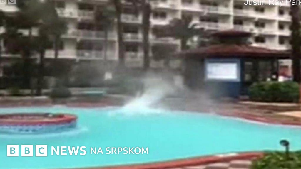 Vodeni vrtlog snimljen tokom oluje na Floridi - BBC News na srpskom