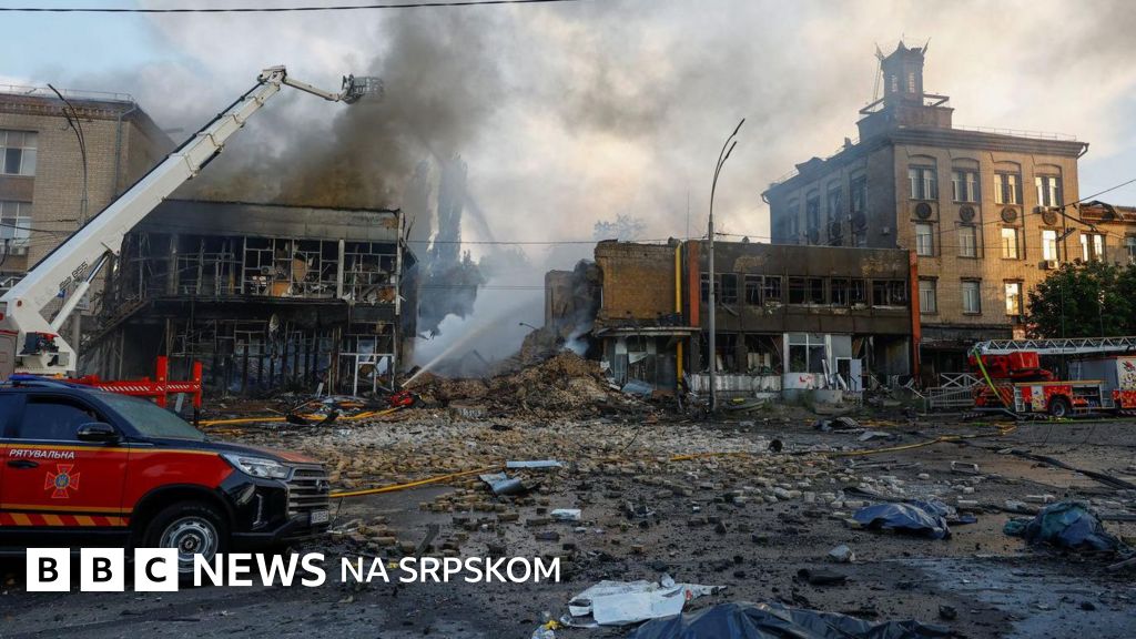 Masovni napadi Rusije širom Ukrajine, troje poginulih i desetine ranjenih - BBC News na srpskom