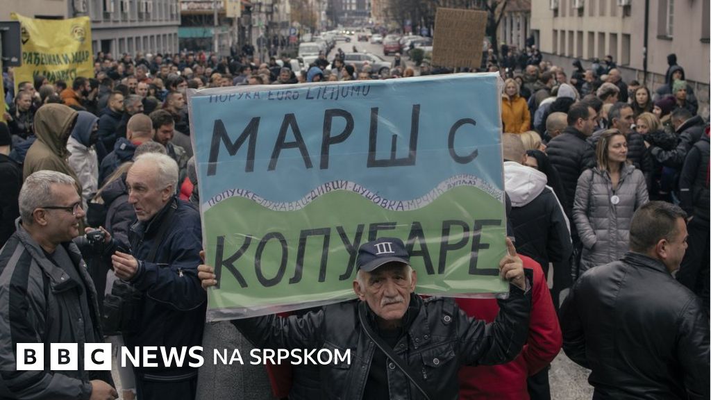 Pravo, politika i protesti u Srbiji: Koje zakone Vučić nije potpisao i ...