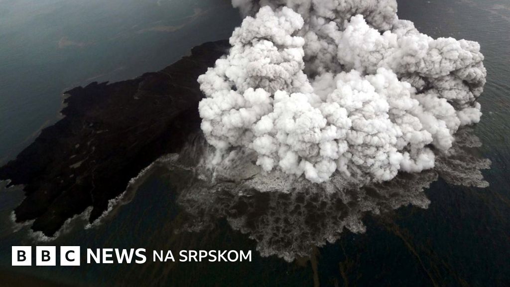 Cunami u Indoneziji: Strah od novih talasa zbog aktivnog vulkana - BBC ...
