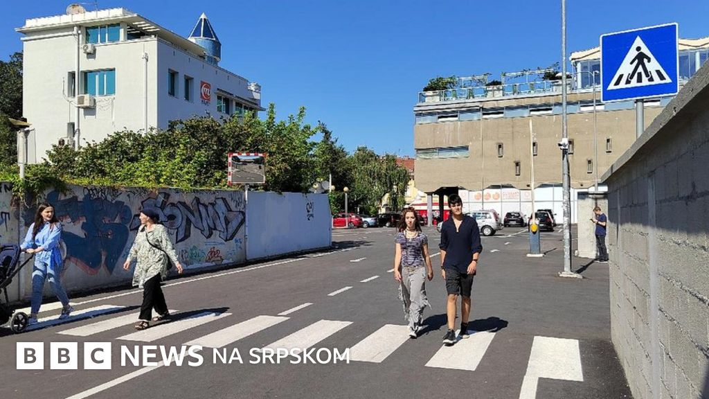 Balkan i saobraćaj: Pet neobičnih rešenja na ulicama, zebra od zida do zida i mostovi do livade ...