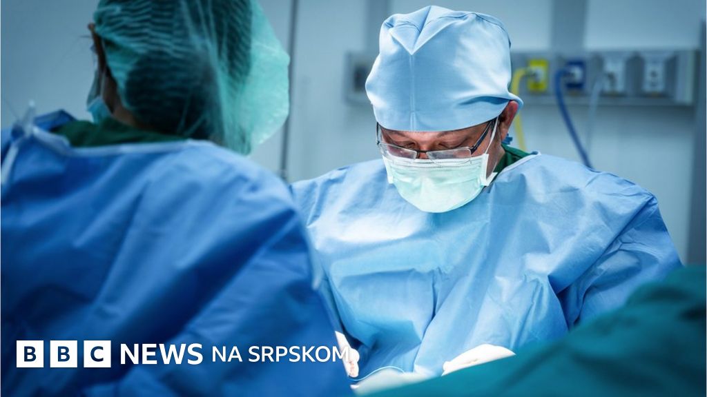 Medicina: Pacijent se ’uspešno oporavlja’ posle transplantacije svinjskog bubrega - BBC News na ...