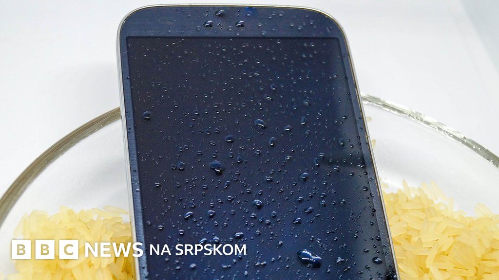 Mobilni telefoni: Ne sušite ajfon u vrećici pirinča, kaže Epl - BBC ...