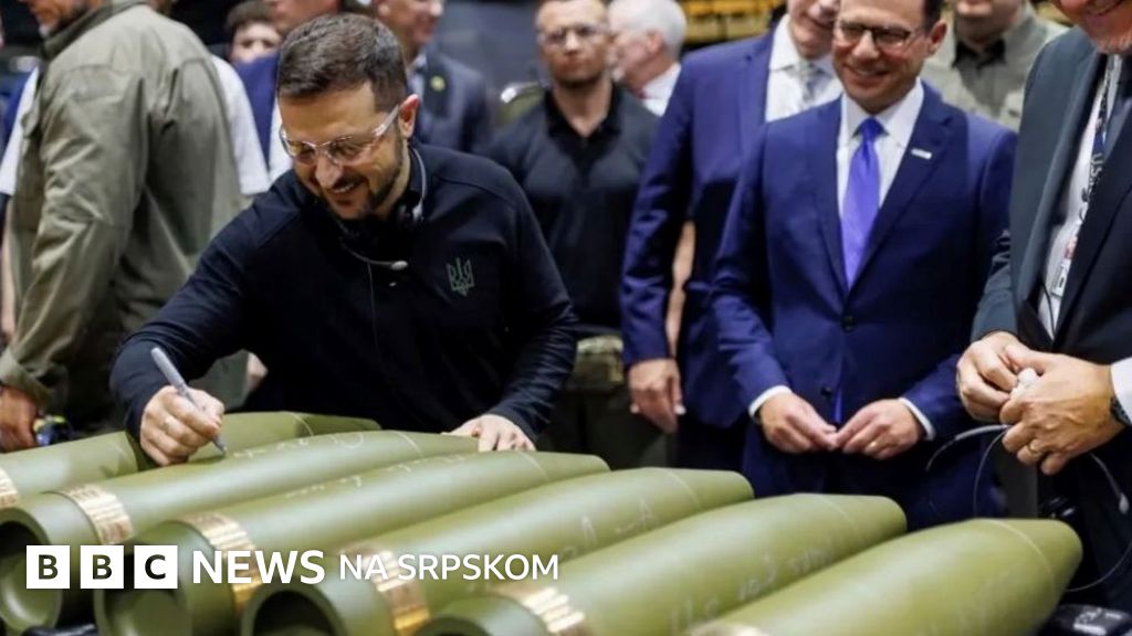 Rusija i Ukrajina: Zelenski predstavlja „pobednički plan" Bajdenu, Haris i Trampu - BBC News na ...