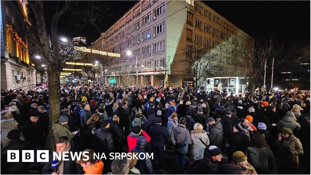 Protesti u Srbiji: Opozicija i dalje traži ponavljanje izbora ...