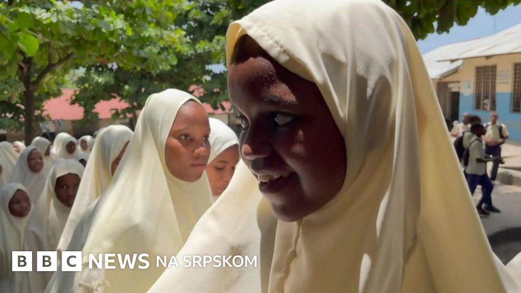 Afrika i deca: Renoviranje školskog toaleta da bi devojčice sa ...