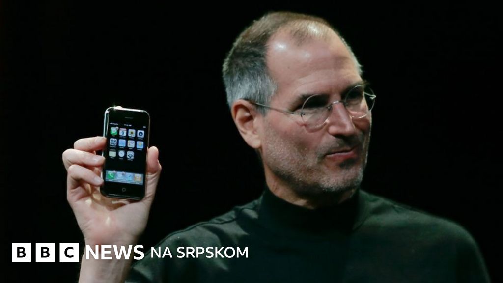 Ajfon iz retke kolekcije, proizveden 2007. godine, prodat za rekordnu ...