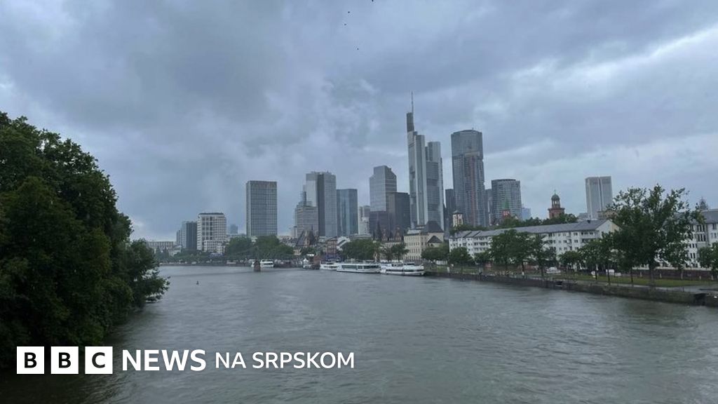 Euro 2024: Kroz mostove i nebodere Frankfurta na Majni - BBC News na ...
