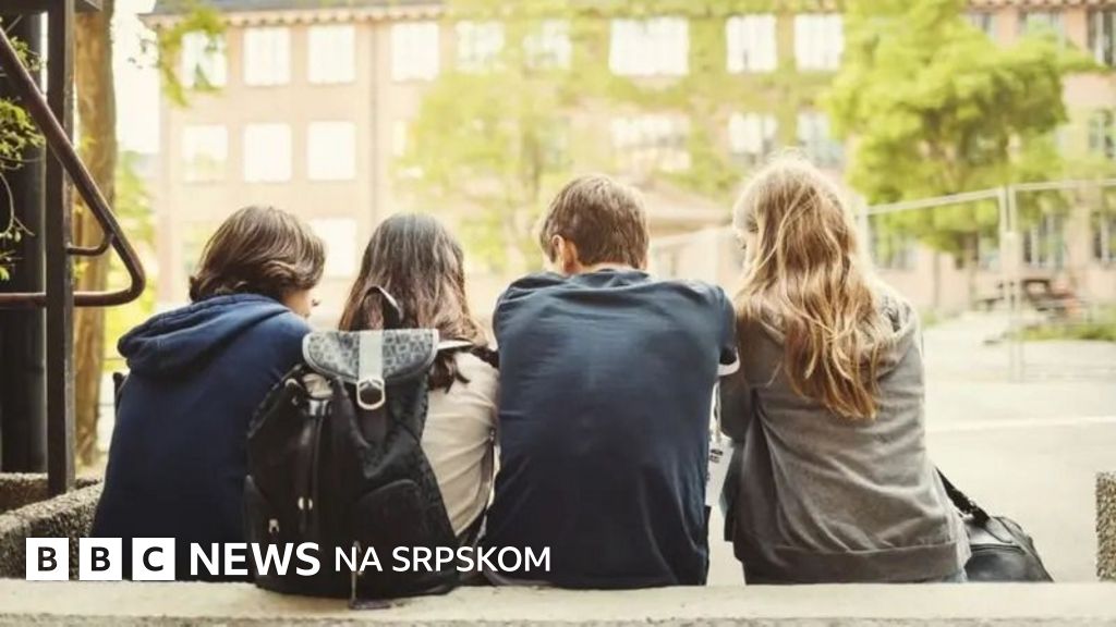 Zašto mladi u Srbiji sve ranije stupaju u seksualne odnose - BBC News na srpskom