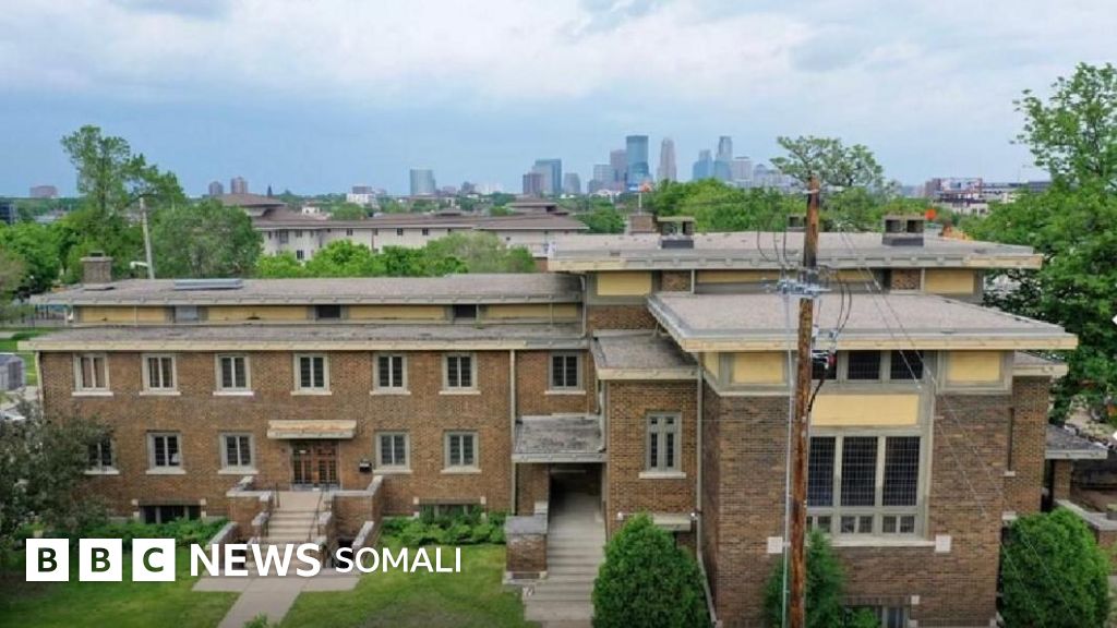 Sida masaajidkan kaniisadda ahaan jiray ee ay Soomaalidu maamusho uu ...